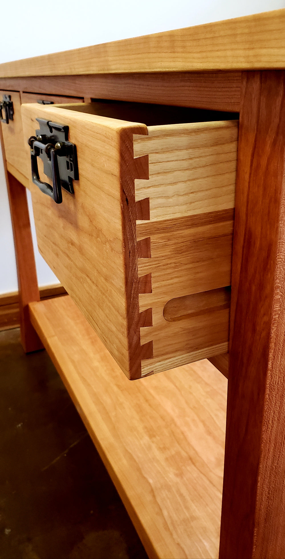 Glasgow Hall Table | Hardwood Artisans Handmade Living Furniture